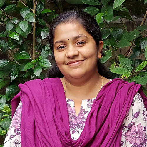 Our Team | Slides For You